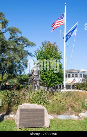 Statue of Chief Big Foot, of the Potawatomi Indian tribe, Indian name ...