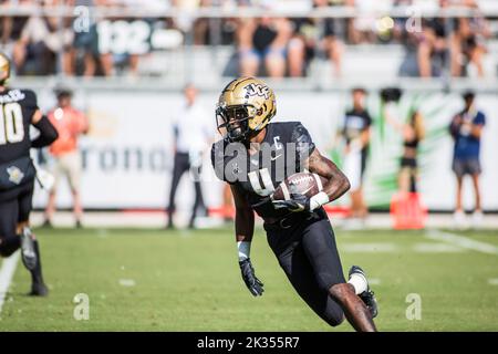 UCF wide receiver Ryan O'Keefe (4) during an NCAA football game on ...