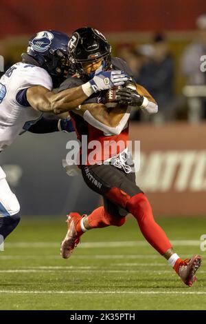 Ottawa, Canada. 24 Sep 2022. Robbie Smith (40) of the Toronto Argonauts ...