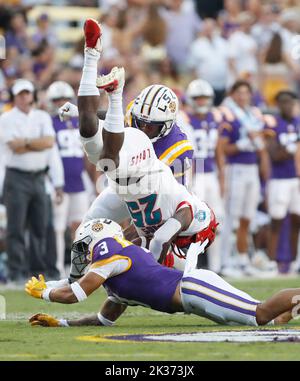 LSU running back Greg Brooks Jr. (3) carries the ball during an NCAA ...