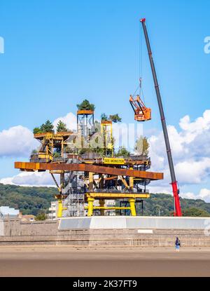 Sea monster in Weston-Super-Mare. SEE MONSTER is a retired rig from the ...