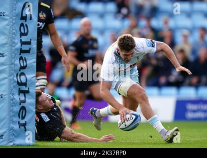 Harlequins' Luke Northmore scores their side's fourth try during the ...