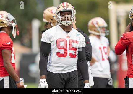 San Francisco 49ers center Drake Nugent (66) against the Arizona ...