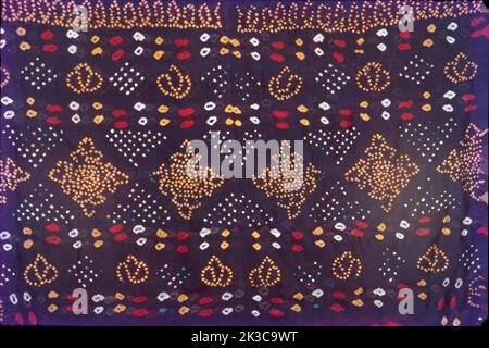 Tie dye bandhani made in Bhuj, Kutch, Gujarat, India, Asia Stock Photo ...