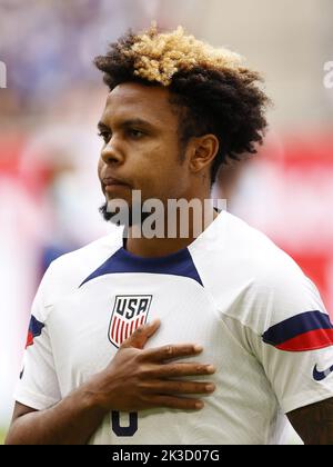 Weston McKennie (L) of United States men football team and Mathew ...