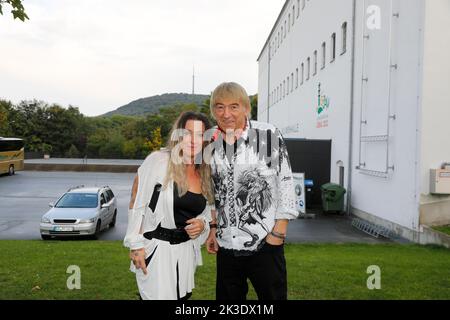 Daniela Ulrich aka Daniela Alfinito mit ihrem Vater Bernd Ulrich von ...