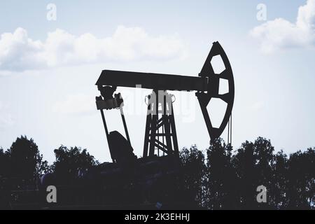 Oil injection. Oil production plant. Gas production. Oilfield site ...