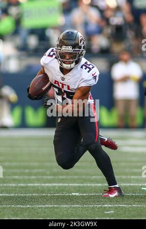 Atlanta Falcons running back Avery Williams (26) in action during the ...