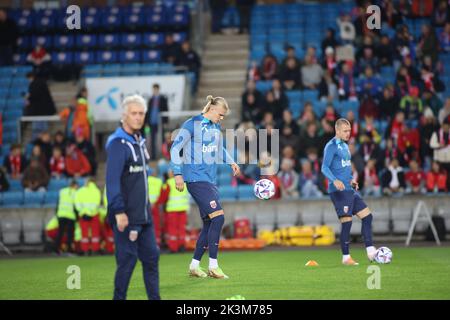 Norway's Erling Haaland warms up prior to the World Cup Group I soccer ...
