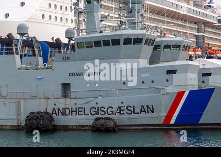 Icelandic Coast Guard ships, Skarabakki Harbour,Reykjavik, Iceland ...