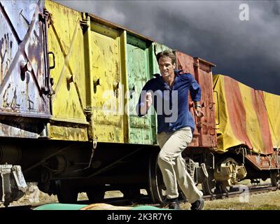 LOOK BOTH WAYS William McInnes as Nick, Justine Clarke as Meryl Stock ...