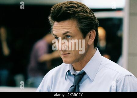 Sean Penn Film: The Interpreter (USA/UK/FR/DE 2005) Characters: Tobin ...