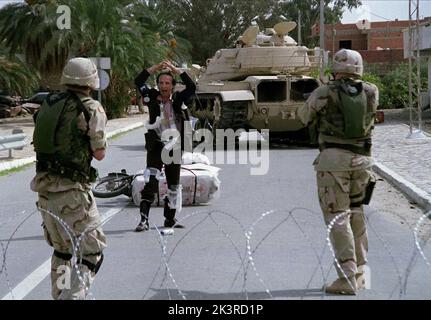 Roberto Benigini Film: The Tiger And The Snow; La Tigre E La Neve (2005 ...