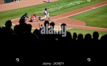 Atlanta Braves' Austin Riley hits a single in the sixth inning of a ...