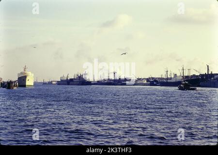 Hamburg harbor, Western Germany, Archives 1969 Stock Photo - Alamy