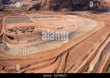 Aerial view of the Moab UMTRA Project to remove radioactive tailings ...