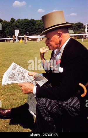 English Derby at Epsom Downs, Toni Frissell, Antoinette Frissell Bacon ...