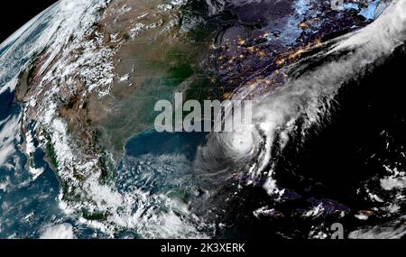 Nasa Eosdis, Earth Orbit. 28th Sep, 2022. NASA EOSDIS, EARTH ORBIT. 28 ...