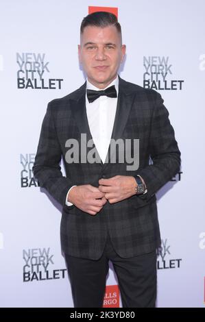 Journalist Tom Murro arrives at The New York City Ballet 2022 Fall ...