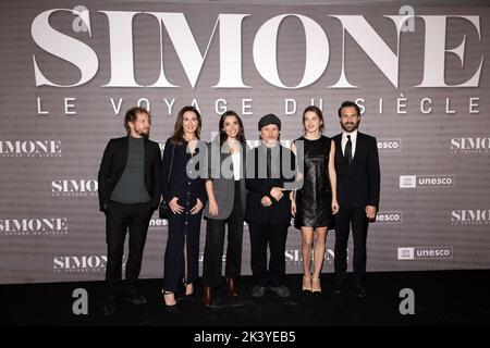 Mathieu Spinosi, Elsa Zylberstein, Elodie Bouchez, Olivier Dahan ...