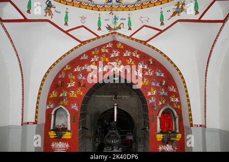 Inner view of the Someshwar Wadi Temple, 900 years old swayambhu Shiva ...