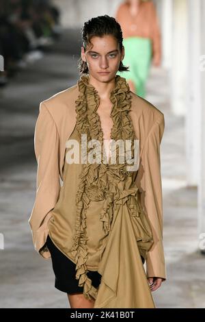 DIRES VAN NOTEN SS23 runway during Paris fashion Week on September 2022 ...
