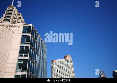 University of Chicago campus aerial photo Stock Photo - Alamy