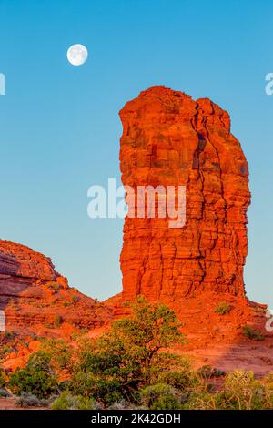 Moon over Organ Rock shale towers in Monument Basin on the White Rim ...