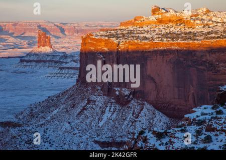 Winter view of Green River Basin, Candlestick Tower & Green River ...