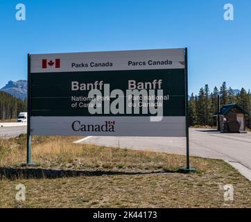 The Welcome to Alberta sign on the Trans Canada Highway rest stop on a ...