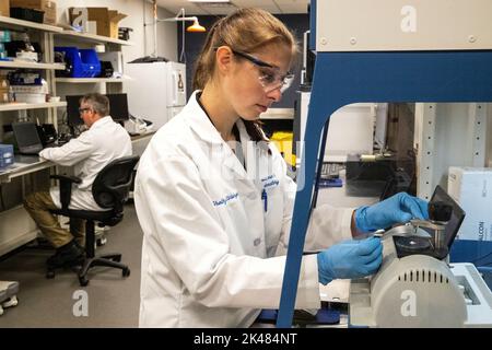 U.S. Customs and Border Protection technician Czar Zeman monitors ...