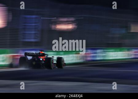 Singapore. 01st Oct, 2022. Max Verstappen (NLD) Red Bull Racing RB18 ...
