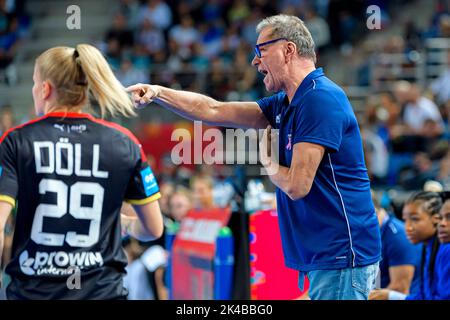 Metz, France. 30th Sep, 2022. Handball, Women: International, France ...