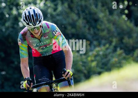 Fauve Bastiaenssen pictured in action during the women's elite race of ...