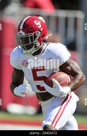 Alabama running back Roydell Williams (5) celebrates his score against ...
