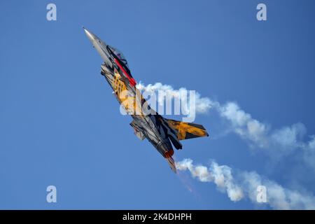 Belgian Air Force X-Tiger F-16 Fighting Falcon taking off from RAF ...