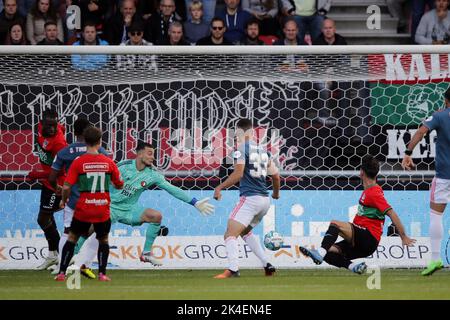 Nijmegen - Ivan Marquez of NEC Nijmegen scores the 1-1 during the match ...