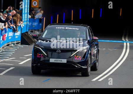 Nissan Ariya electric car at TCS London Marathon 2022 in Tower Hill ...