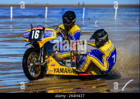 Josh Penfold, Dan Woodbridge racing in grasstrack motorcycle race ...
