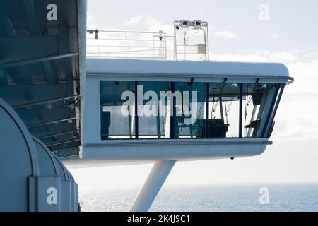 flying bridge of p&o cruise ship 'pacific encounter' cruising in ...