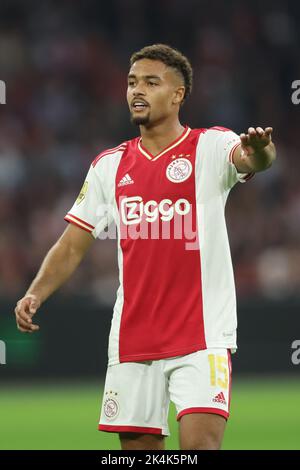 AMSTERDAM, NETHERLANDS - OCTOBER 1: Devyne Rensch of Ajax during the ...