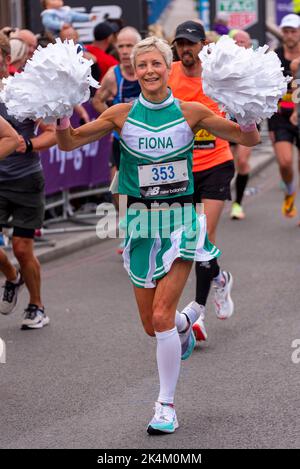Fiona Carter running in the TCS London Marathon 2022, on Tower Bridge ...