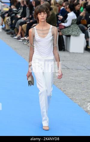 STELLA McCARTNEY SS23 runway during Paris fashion Week on Octorber 2022 ...