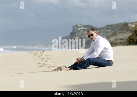 DANIEL CRAIG, FLASHBACKS OF A FOOL, 2008 Stock Photo - Alamy