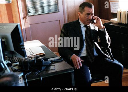 ROBERT DE NIRO, RIGHTEOUS KILL, 2008 Stock Photo - Alamy