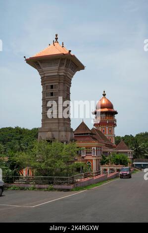 Shri Shantadurga Kunkalikarin Temple,one of the oldest temples of Goa ...