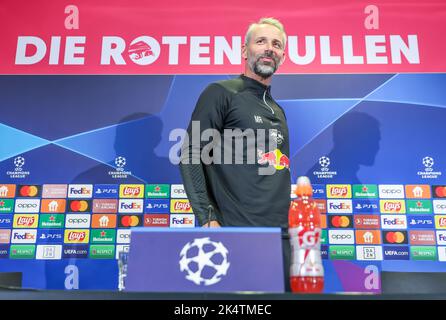 Leipzig, Germany. 04th Oct, 2022. Soccer: Champions League, before the ...