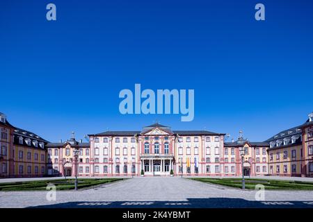 The corps de logis of the Baroque Bruchsal Palace (Schloss Bruchsal ...