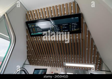 Berlin, Innotrans 2022, Südostbahn Ideenzug // Berlin, Innotrans 2022 ...