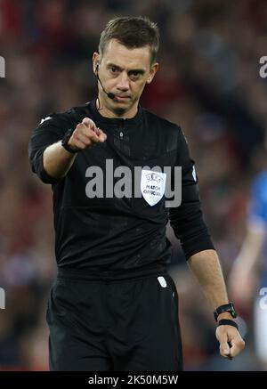 Referee Clement Turpin during the UEFA Europa League, Round of 16, 2nd ...